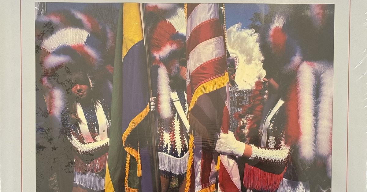 Publication: Constantine Manos: American Color | Robert Klein Gallery