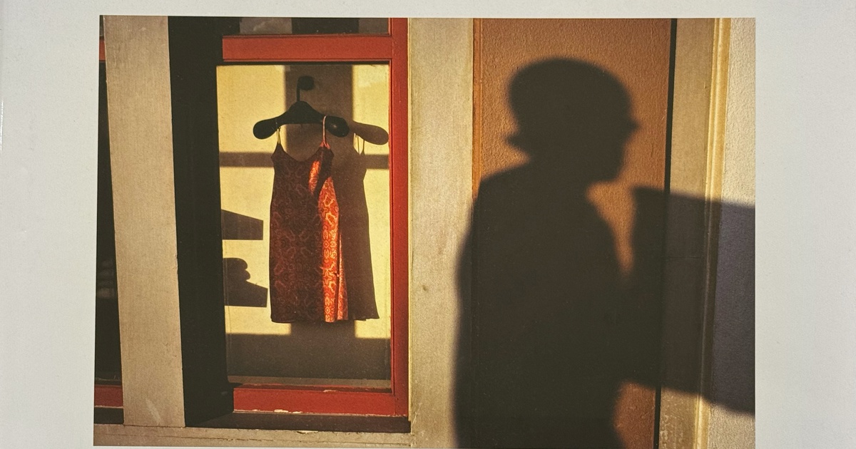 Constantine Manos - Publications | Robert Klein Gallery